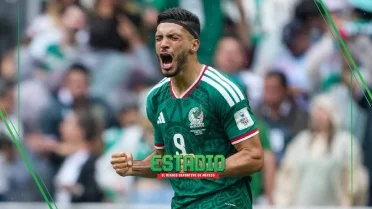 Raúl Jiménez marca su primer gol en Copas del Mundo